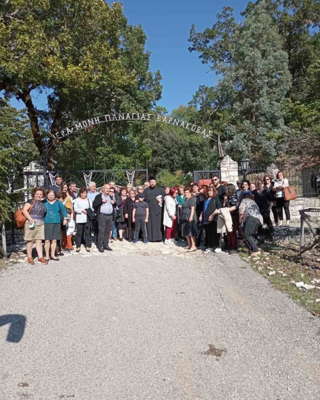 Προσκύνημα ενορίας Αγίου Δημητρίου Παραβόλας στην Ιερά Μονή Παναγίας ...