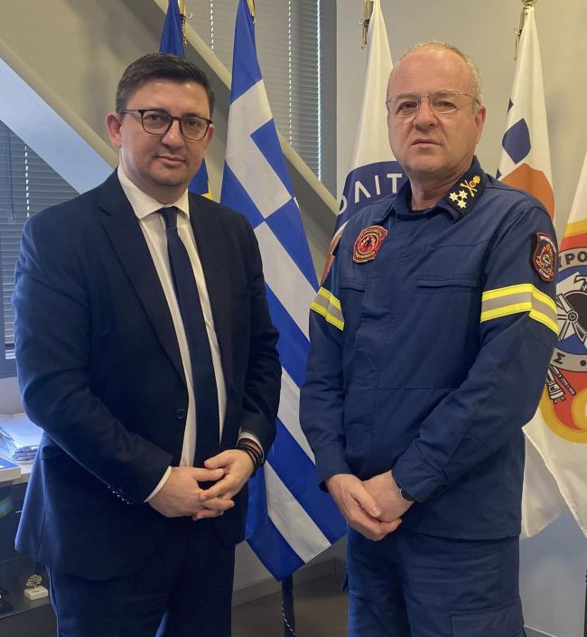 Συνάντηση Δημάρχου Ξηρομέρου με τον Αρχηγό του Πυροσβεστικού Σώματος ...
